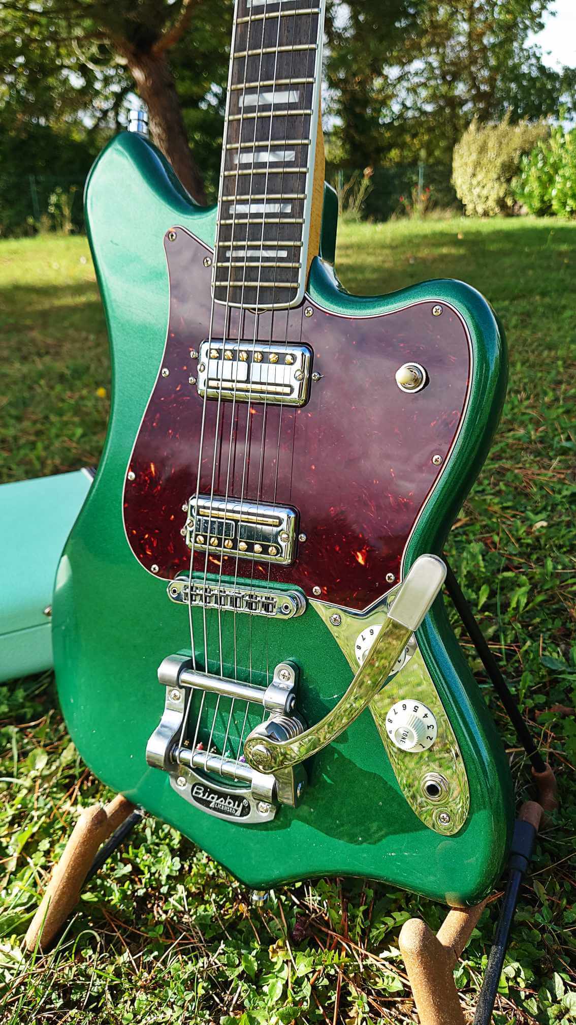 Fender Parallel Universe Volume II Maverick Dorado — JR Guillaumie